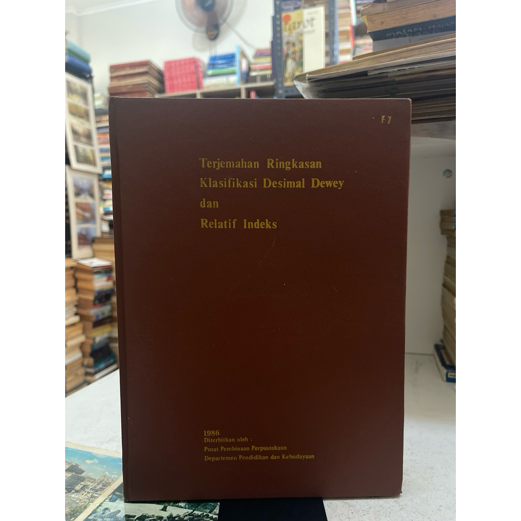 BOOK TRANSLATION OF SUMMARY OF CLASSIFICATION OF DESIMAL DEWEY AND ...