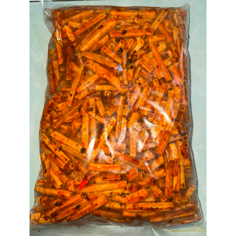 Sebring Potato Crackers Spicy potatoes with orange leaves | Shopee ...