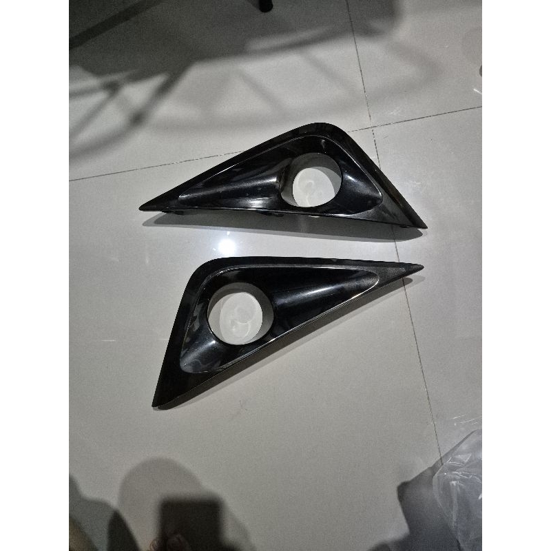 Garnish COVER FOGLAMP ALL NEW RUSH ORIGINAL TOYOTA TMO | Shopee Philippines