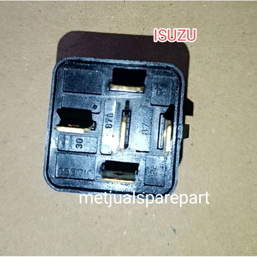 RELAY RELAY RELAY RELAY STARTER HEAD LAMP EXH BRAKE HEATER AC BLOWER 5 ...