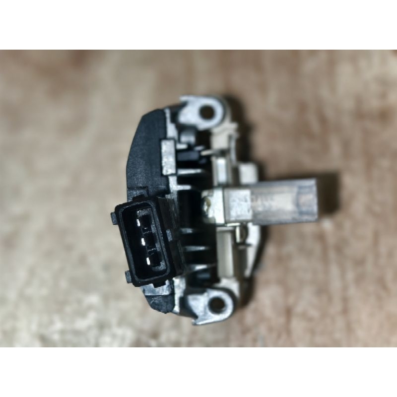 BMW 528i E39 Alternator Regulator IC | Shopee Philippines