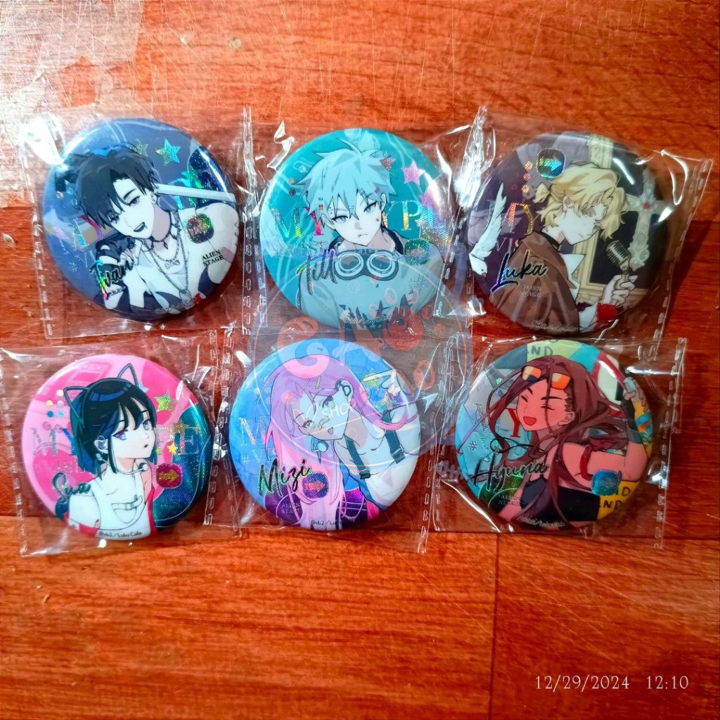 ALIEN STAGE ALNST [Fanmerch] CP30 My Type Visual Badge | Shopee Philippines