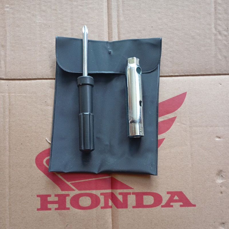 Original vario 160 spark plug wrench that came with the motorbike ...