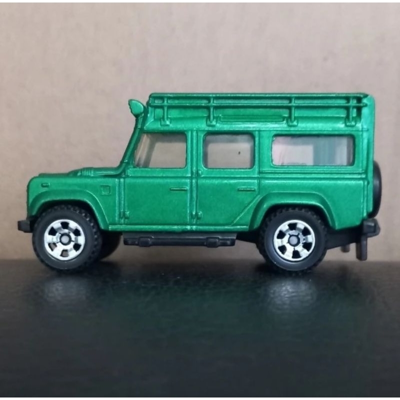 Matchbox 1997 97 land rover defender 110 green first edition loose ...