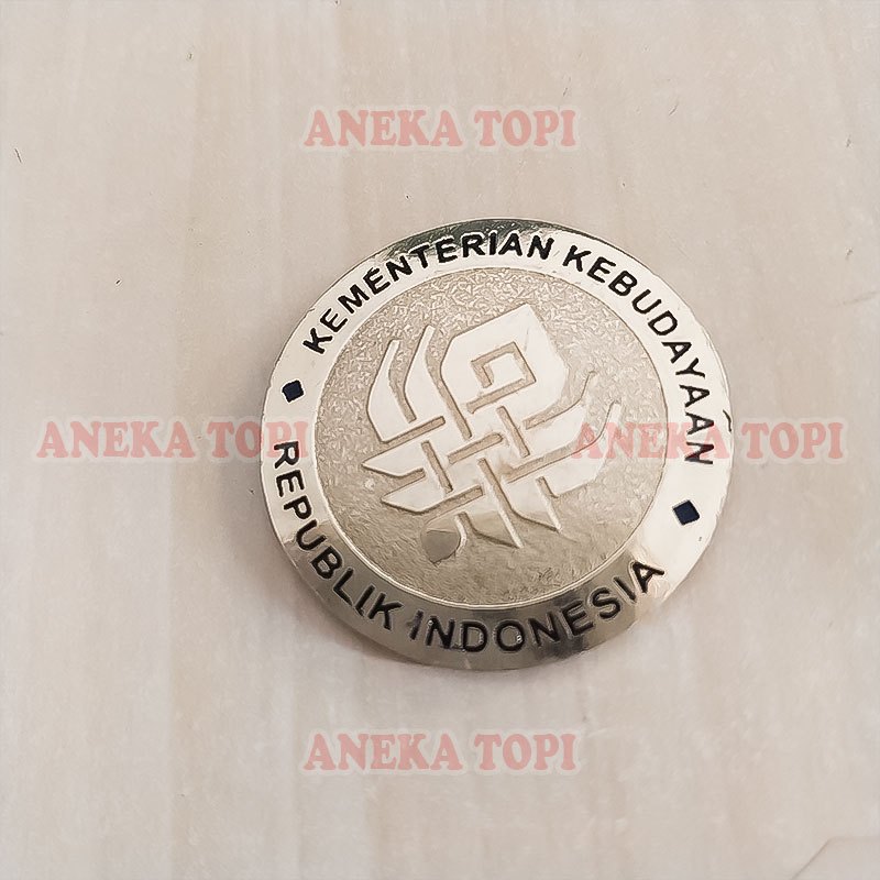 Ministry of Culture Logo Pin Badge, Ministry of Education and Culture ...
