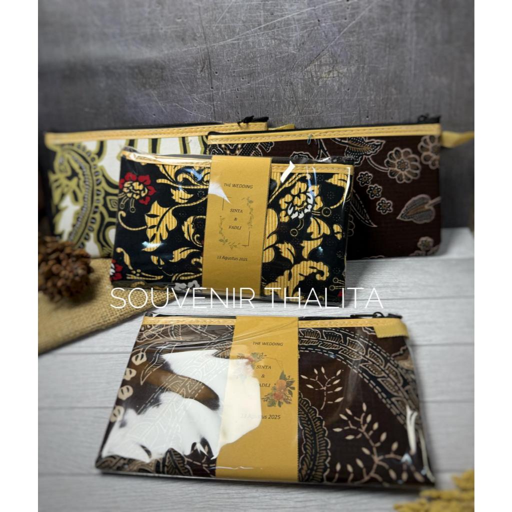 PACKAGE OF 20 PCS Souvenir batik wallet with zipper large size 19,5 cm ...