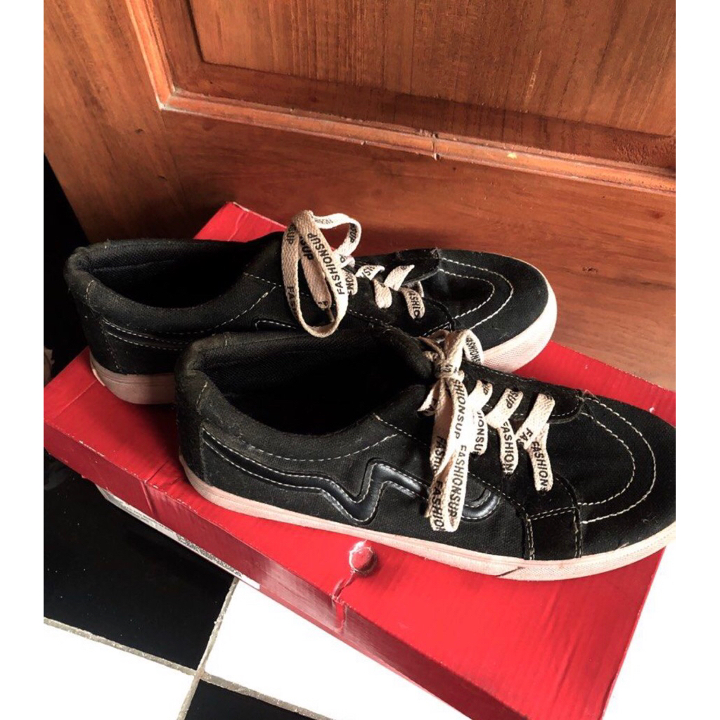 Preloved SHOES****** | Shopee Philippines