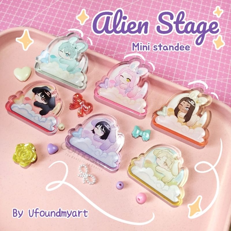 [U Foundmyart] Mini Standee Alien Stage | Shopee Philippines