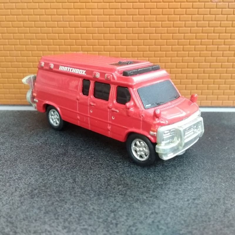 Matchbox Custom 95 Chevy van Loose Open Rivet Rubber Tires | Shopee ...