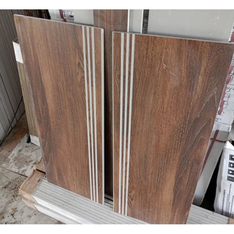 Granite stairs with dark brown wood motif stepnosing size 30x80/30x90 ...