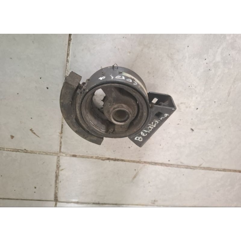 MESIN Engine mounting rear engine mount corolla se salon 2E 84-87 ...