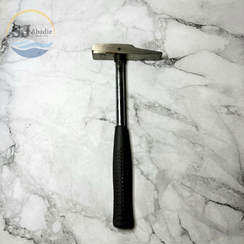(1 PC) ND Rubber Handle Hacksaw Hammer 100 200 300 Grams | SJ ABADIE ...