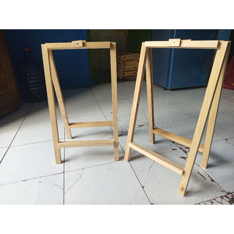 Jagrak styrofoam painting stand front and back back, wooden painting ...