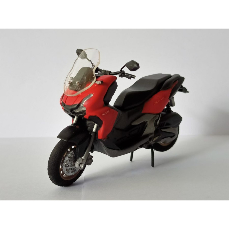 MERAH Honda ADV 160 red motorbike miniature, 18 scale miniMO collection ...