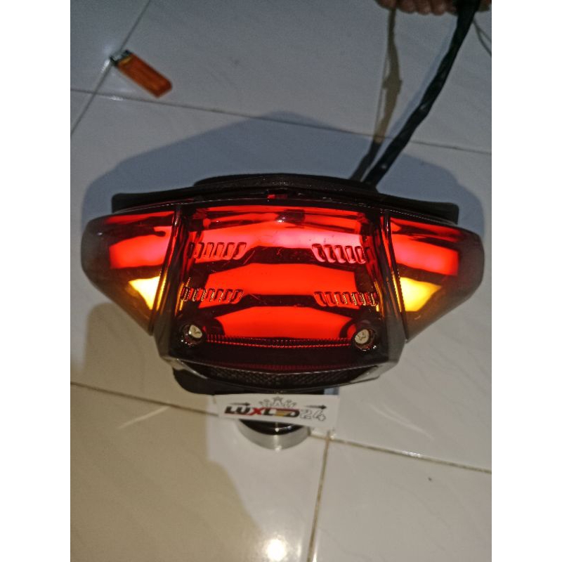 The lazy RGB beat carburetor stop lamp can be adjusted according to ...