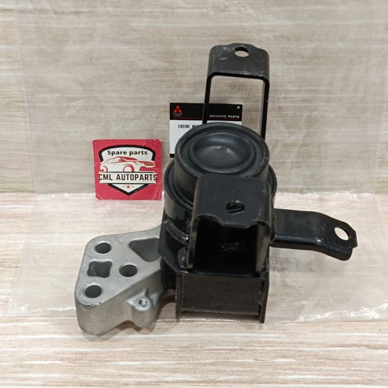 Original Xpander 1093A183 Right Engine Mounting | Shopee Philippines