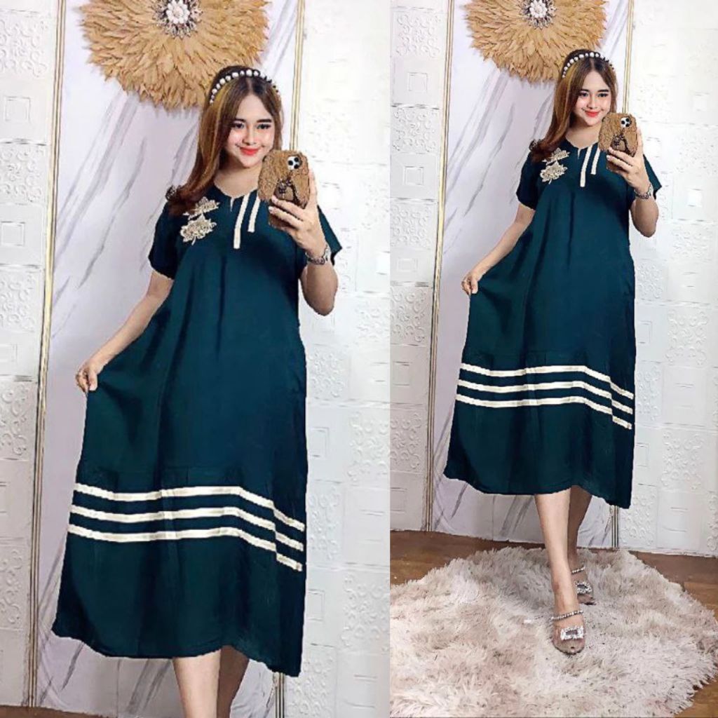 Zahra's Latest Lace Arabic Negligee Short Sleeve Contemporary Thick ...