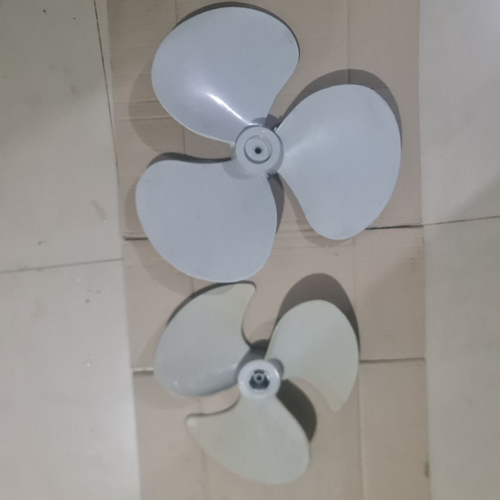 ORIGINAL COSMOS 16/12 inch PROPELLER (USE) | Shopee Philippines