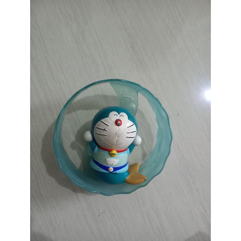 Happy meal surfing doraemon second hand preloved action figure toy ...