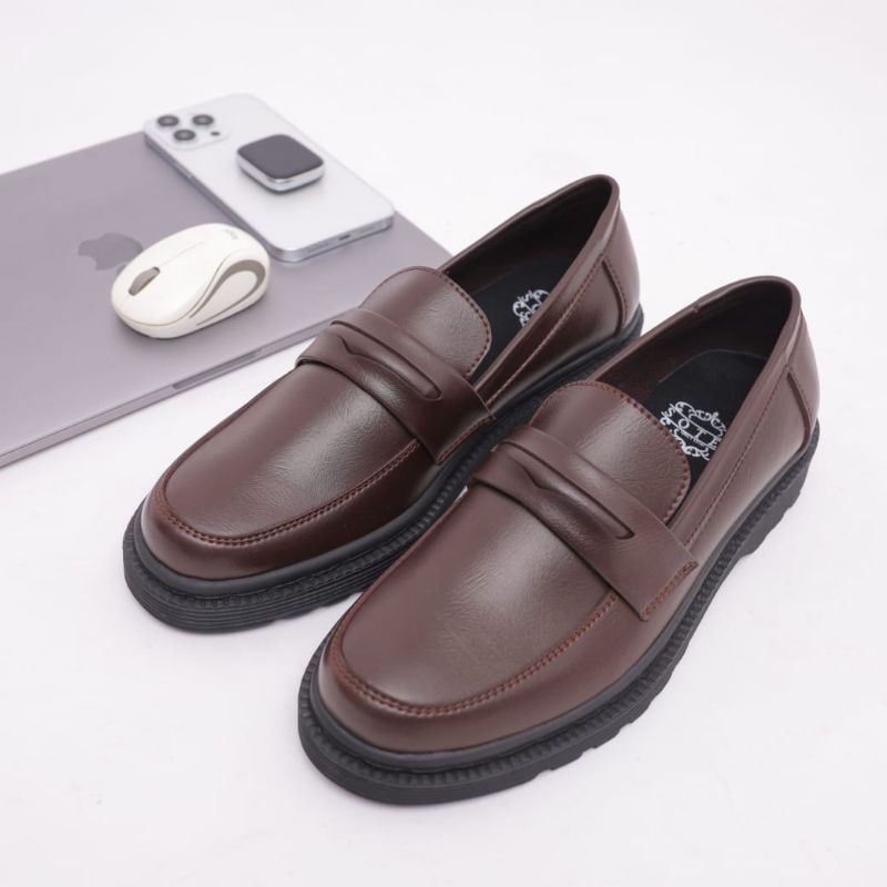 Dokmar Men's Brown Casual Loafers | Shopee Philippines