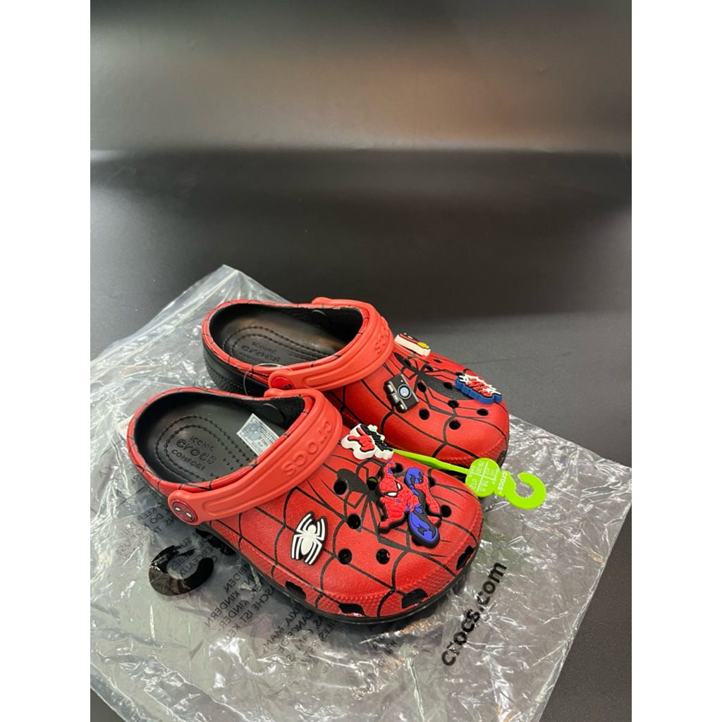 Crocs Classic Spiderman kids junior sandals / Crocs Classic Spiderman ...