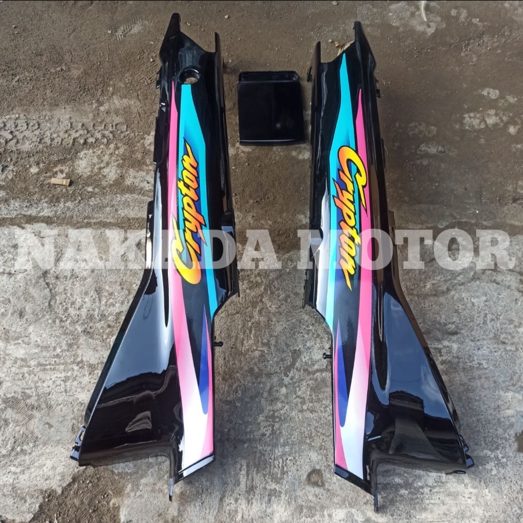 YAMAHA CRYPTON RIGHT LEFT BODY COVER BLACK | Shopee Philippines