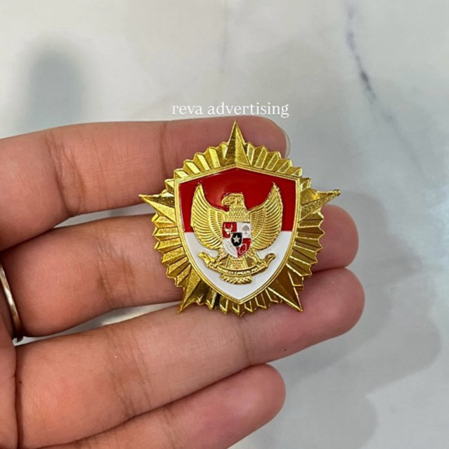 MERAH Red and white magnetic satya chest pin | Shopee Philippines