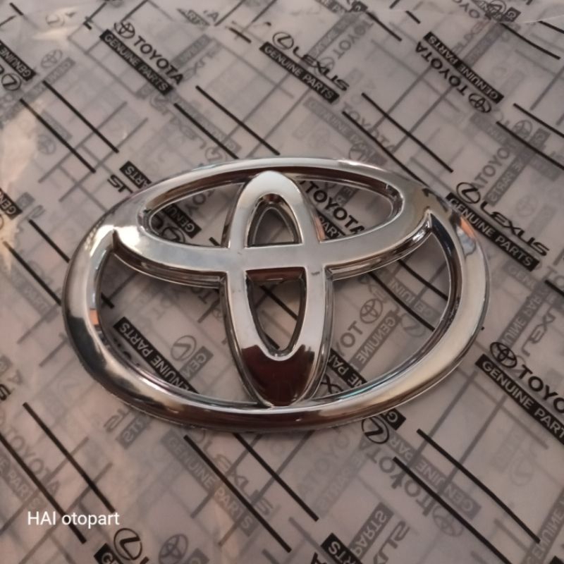 Toyota 15cm avanza and veloz front grill logo emblem 2022 and above ...