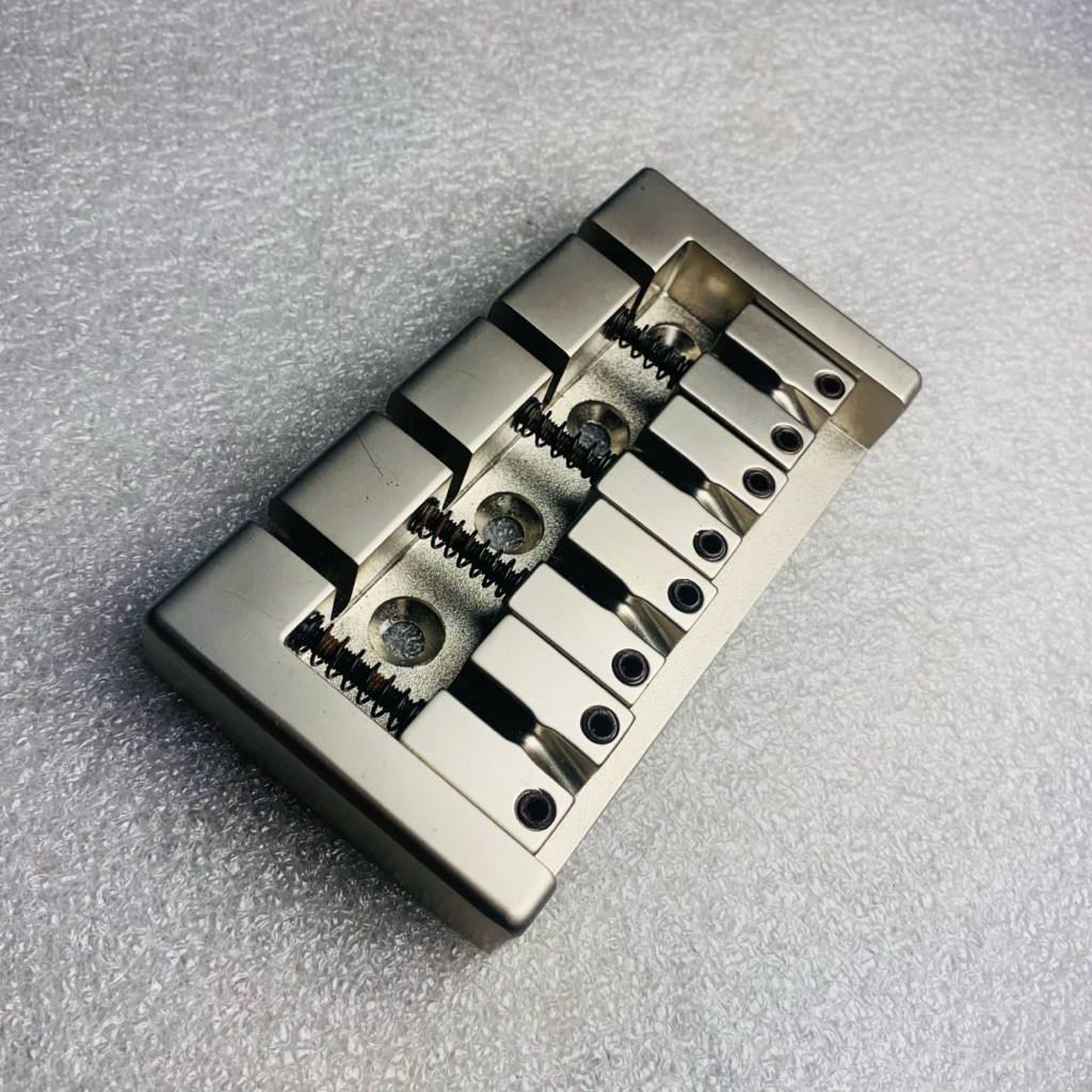 Original 4-string bass bridge/fixed 4-string bass bridge original cort ...