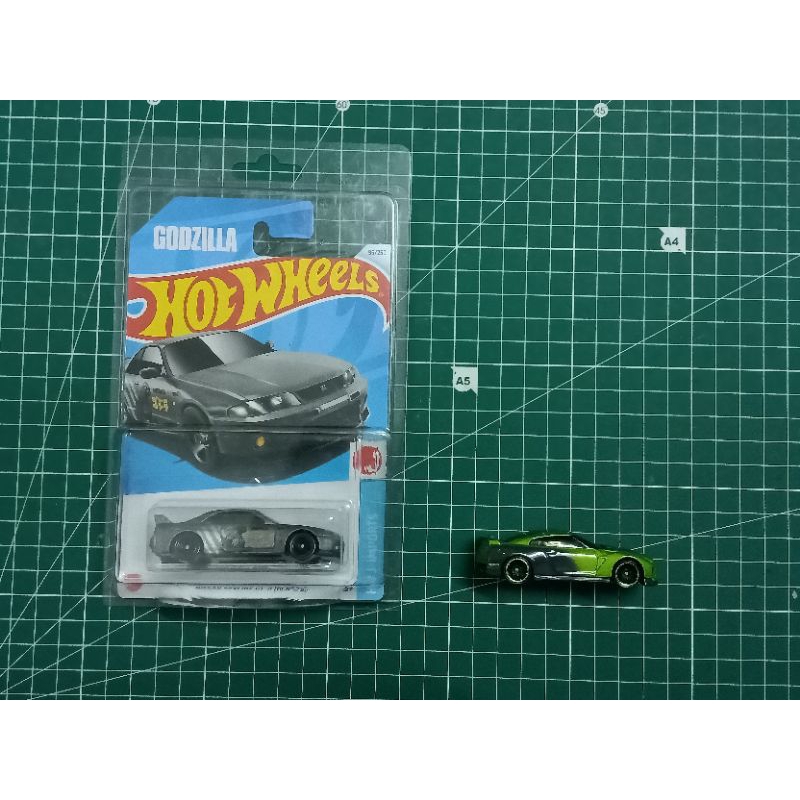 2 PCS HOTWHEELS NISSAN SKYLINE GTR R33 GODZILLA GRAY 2024 + NISSAN ...