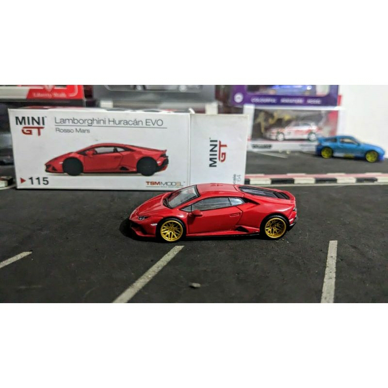 Diecast Mini gt Lamborghini Huracan evo rosso Mars no 115 1:64 Repaint ...