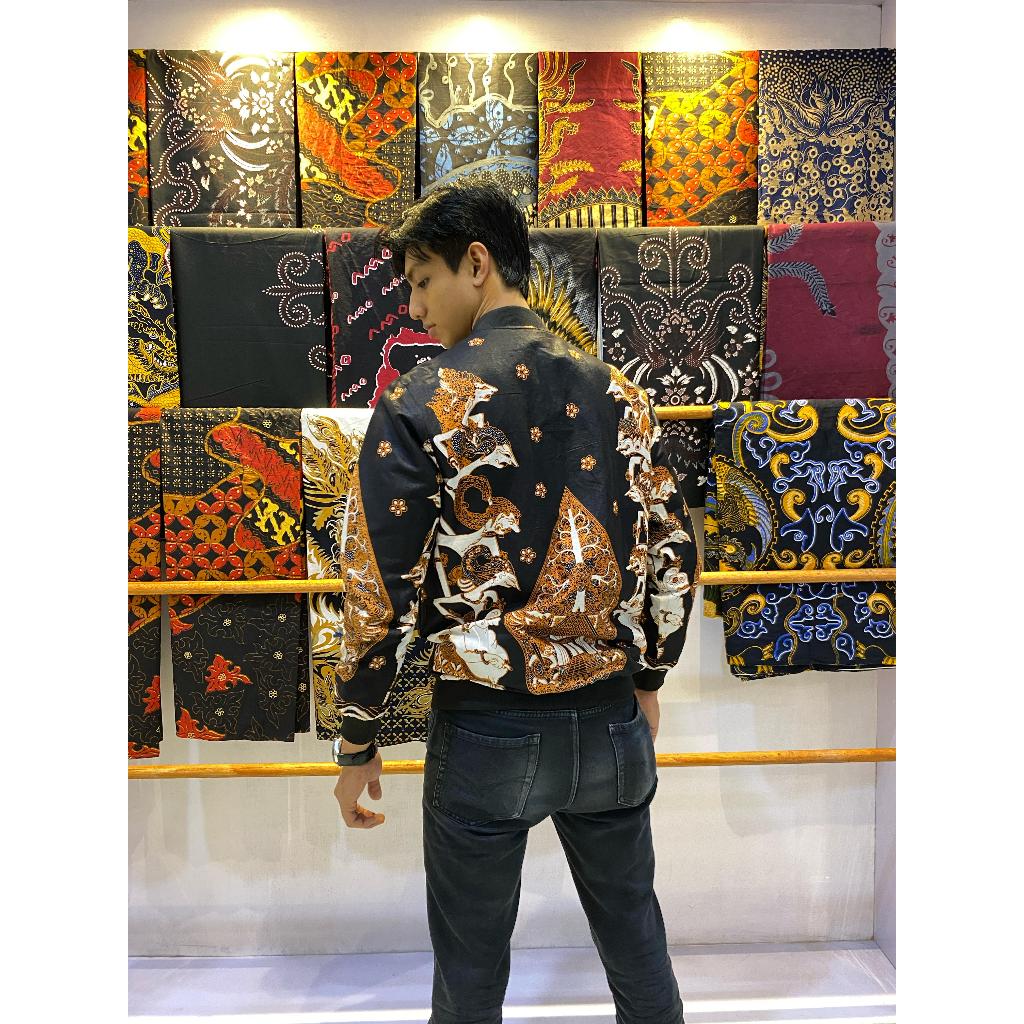 Batik Bomber Jacket, written batik jacket with spiral kaung motif ...