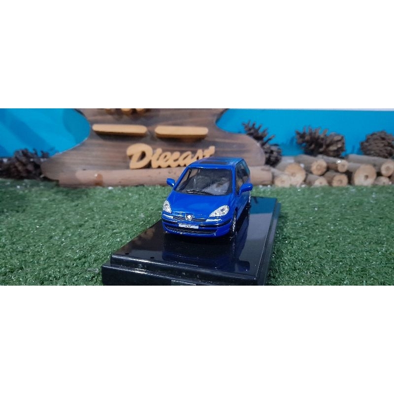 Diecast Miniature Peugeot 8007 1:43 scale | Shopee Philippines
