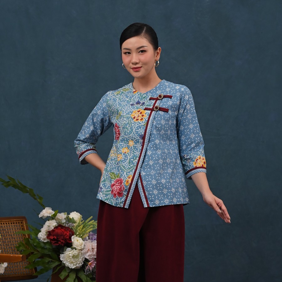 NONA RARA - Takiko Encim T3803, modern women's batik blouse work ...