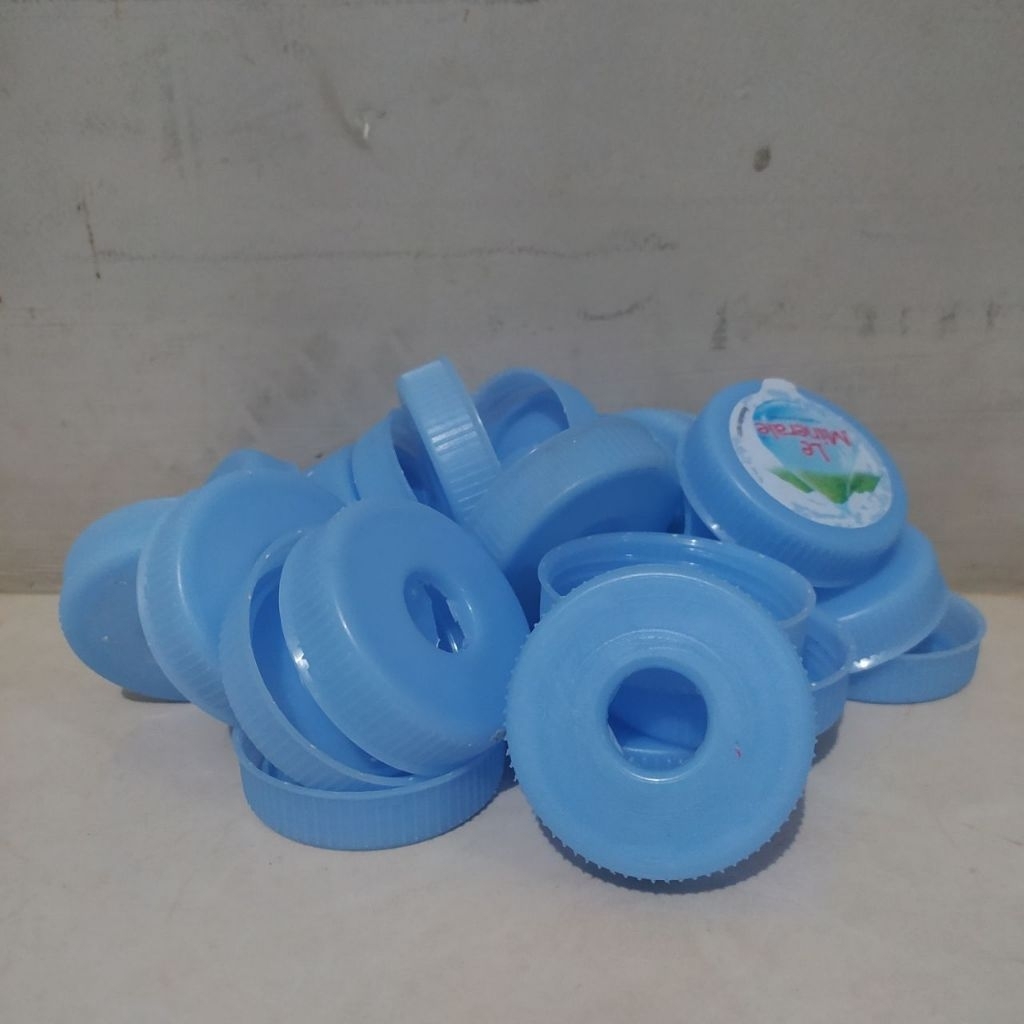 25pcs Clean Used Plastic Le Mineral Gallon Caps | Shopee Philippines