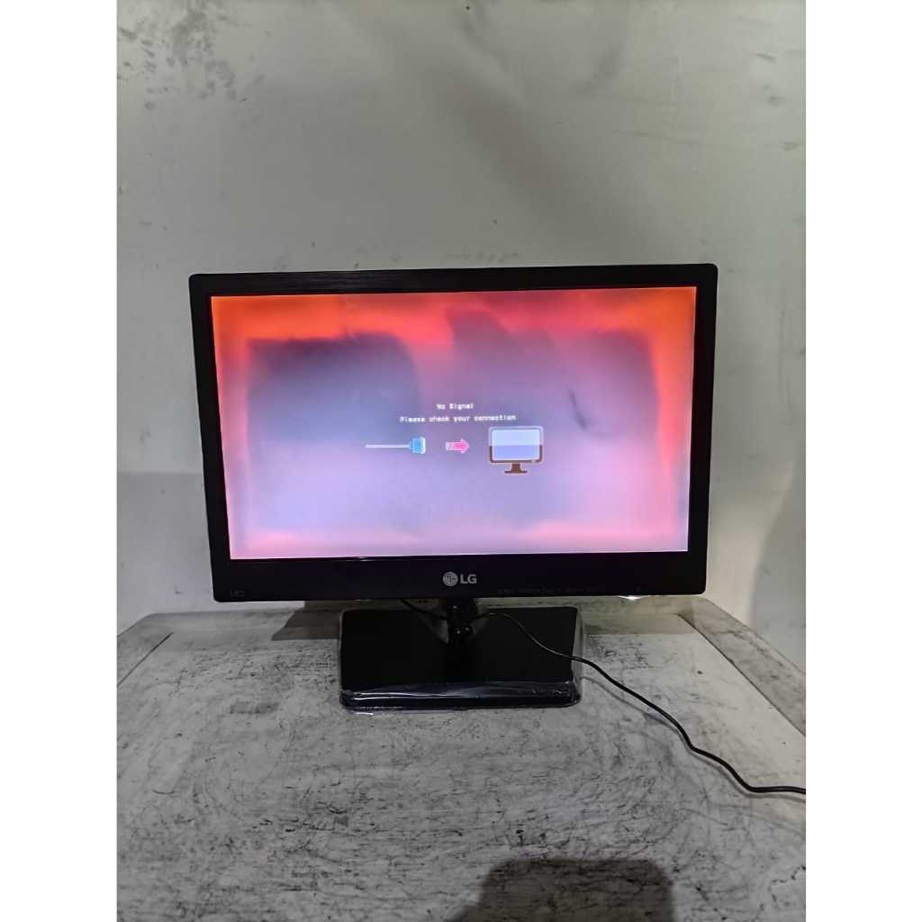 MERAH LAYAR Lg 16m38a lcd monitor with minus red screen + adapter ...