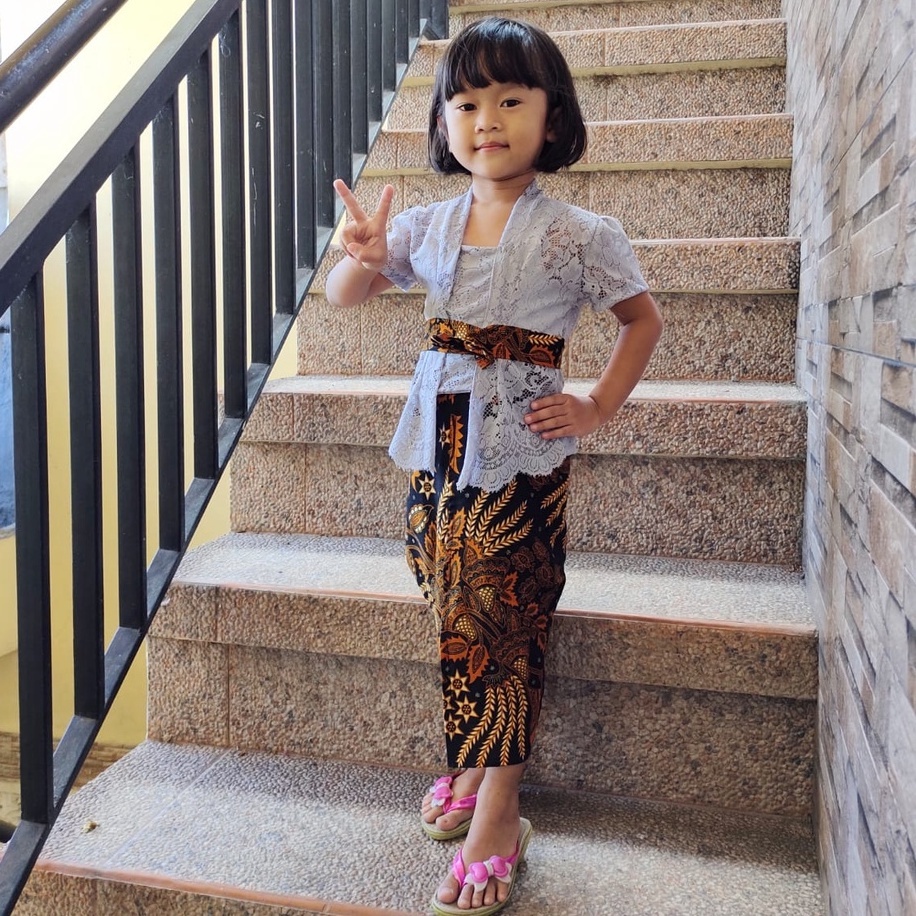Baby and child kebaya set 50k | Shopee Philippines