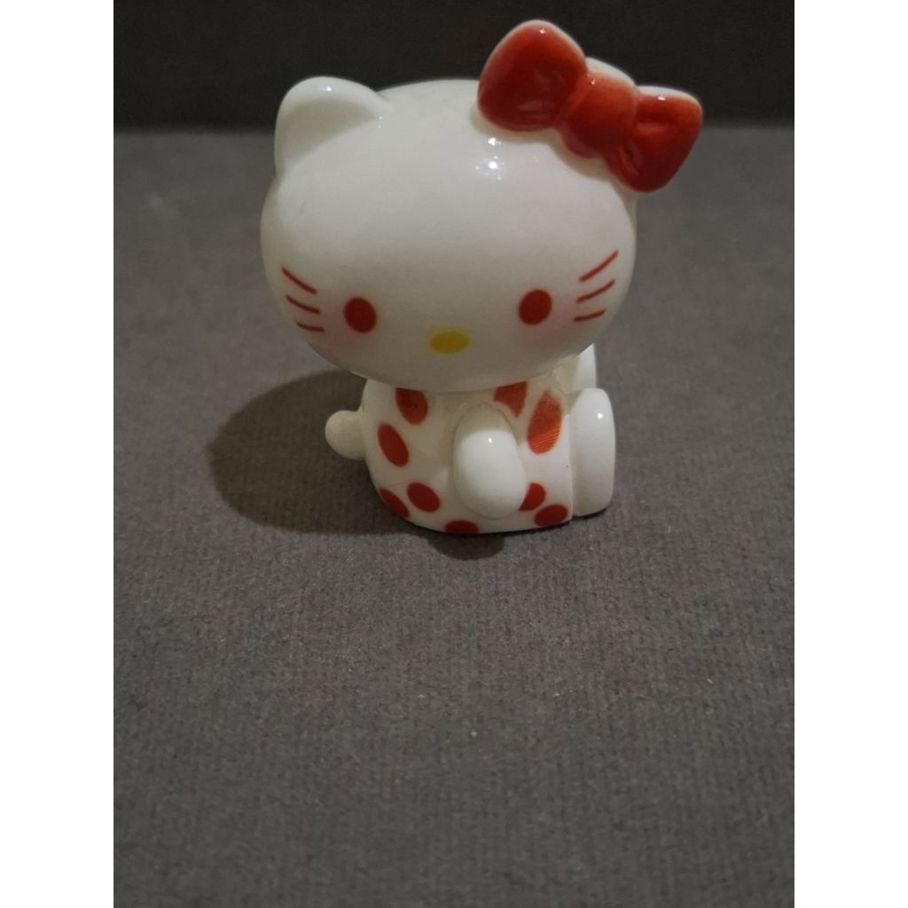 Adorable Hello Kitty Resin Clay | Shopee Philippines