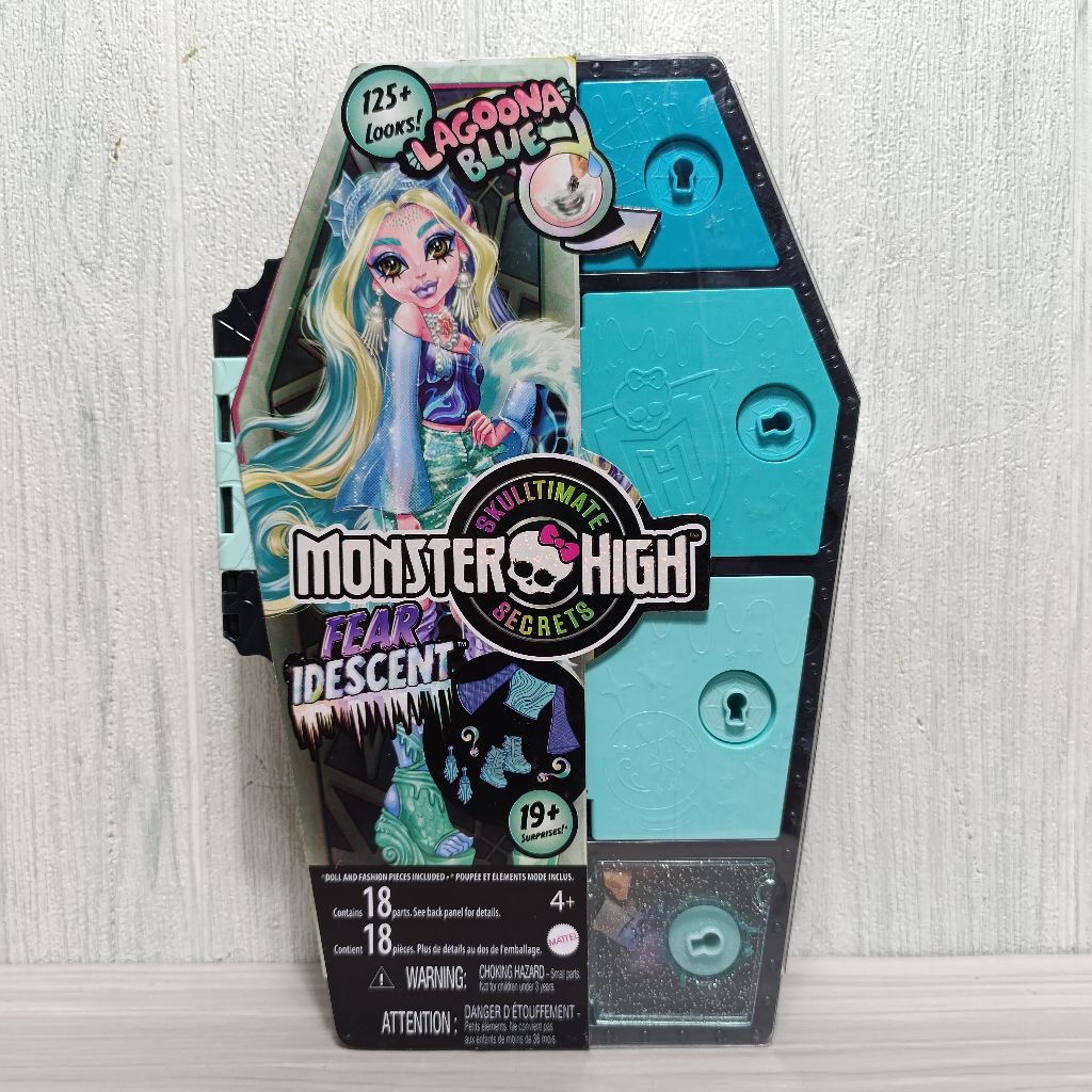 Monster High Lagoona Blue Skulltimate Secrets Fear Idescent Doll ...
