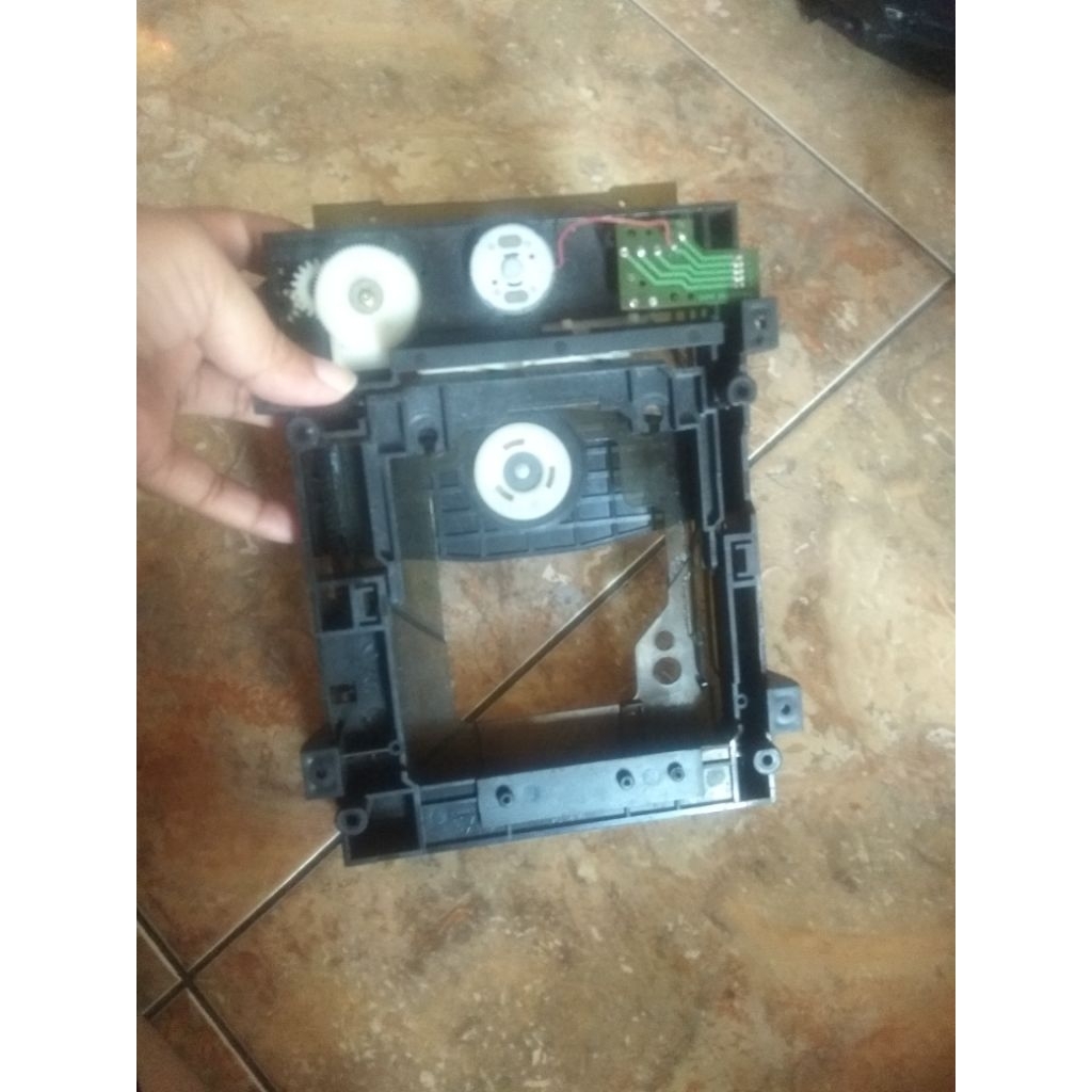 DVD VCD CD PLAYER type pboodl052 94vo can still be used | Shopee ...