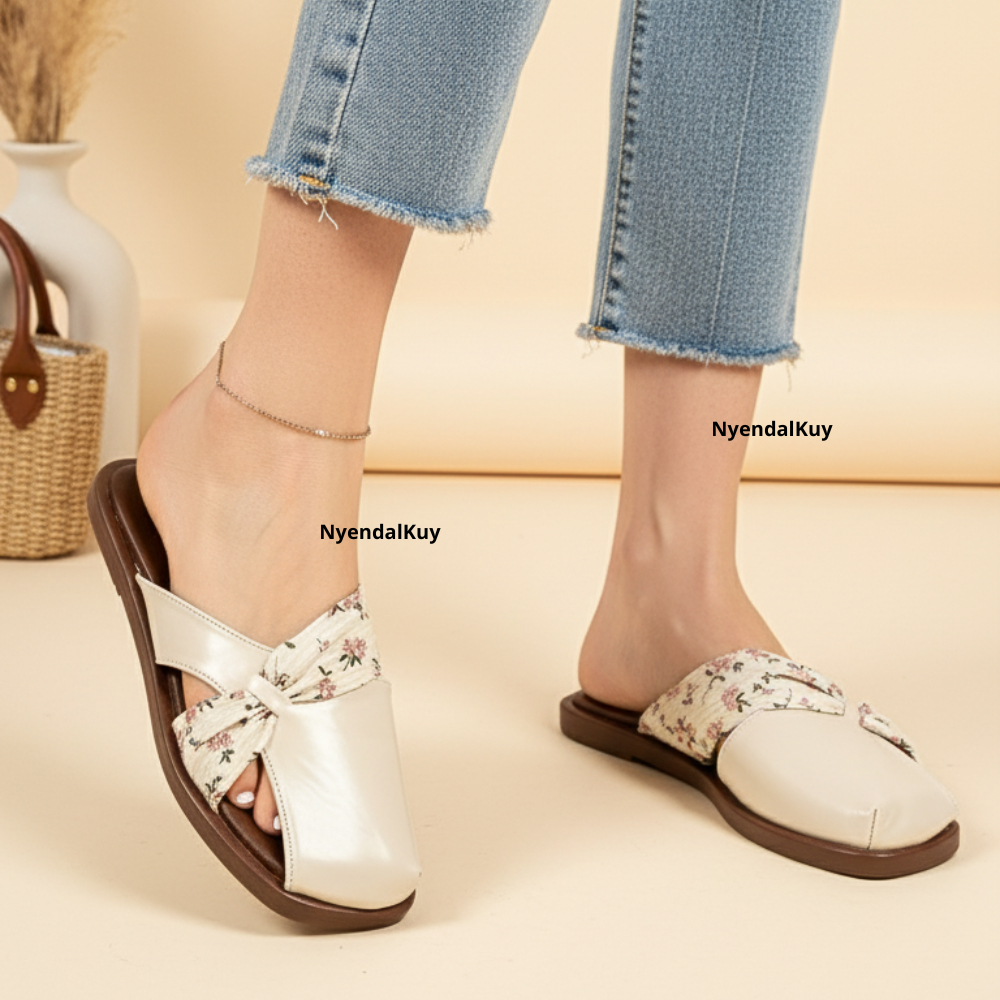 Women's Soft, Flexible Slip-On Sandals with Wide Legs (Sakura) | Shopee ...