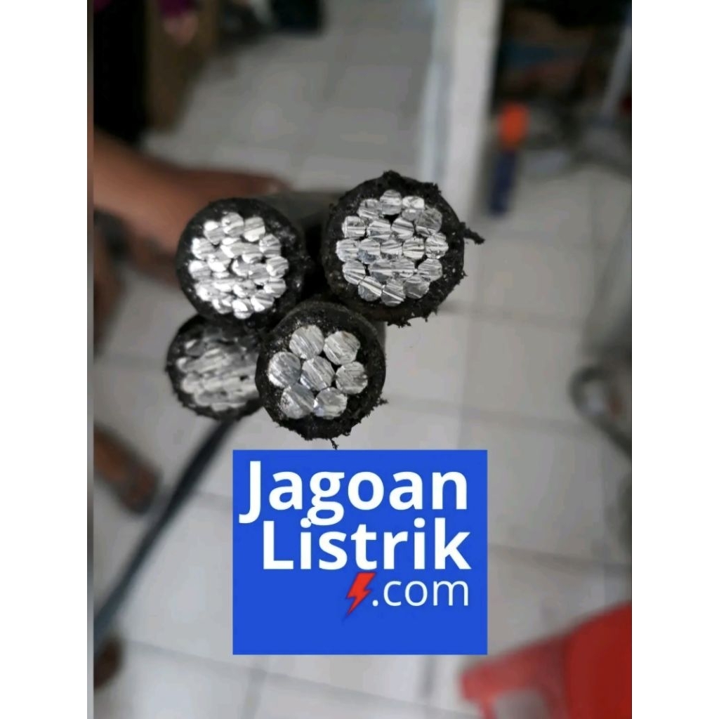 Twisted Cable NFA2X 3x95 mm + 1x95 mm2 PLN/ / SR TIC Aluminum 3x95 + 1x95 mm2 SUTRADO Black Pole ...