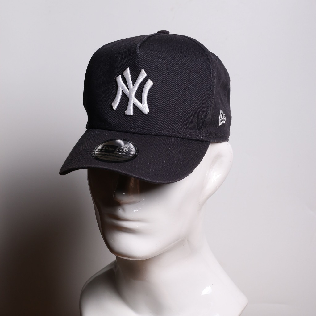 New Era NY Yankees Black Cap (Second Hand) | Shopee Philippines
