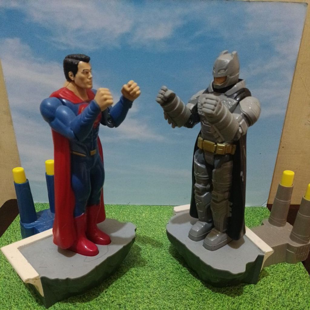 Mattel Rock 'Em Sock 'Em Robots Batman vs Superman Action Figure ...