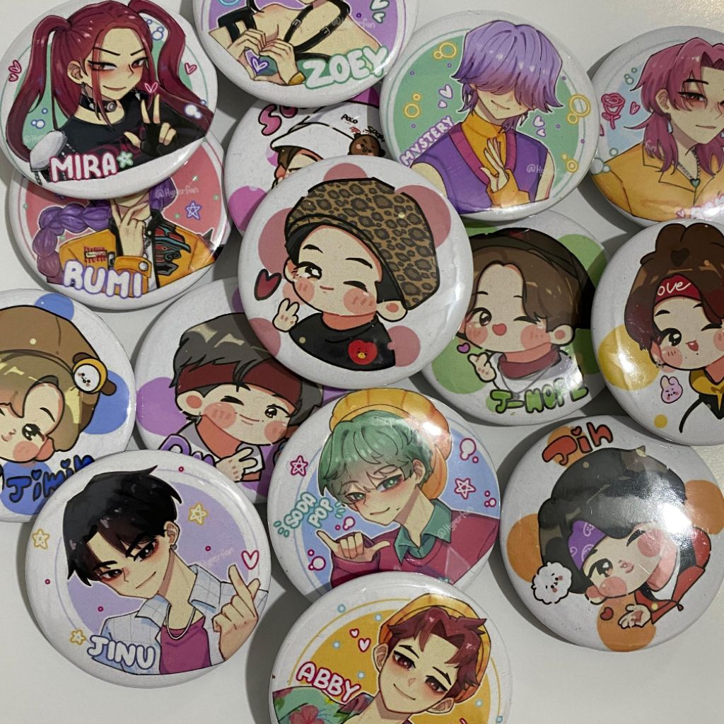 Freebies Kpop PIN KPOP EDITION Freebies Kpop Pin Glossy Cute Aesthetic ...