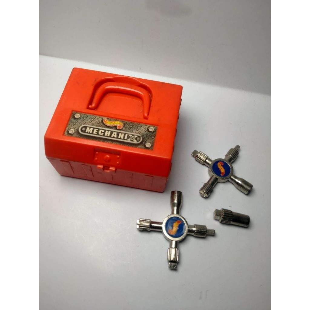 Toys Hot Wheels Mechanix Tool Box from 1997 "Original San Francisco Toy ...