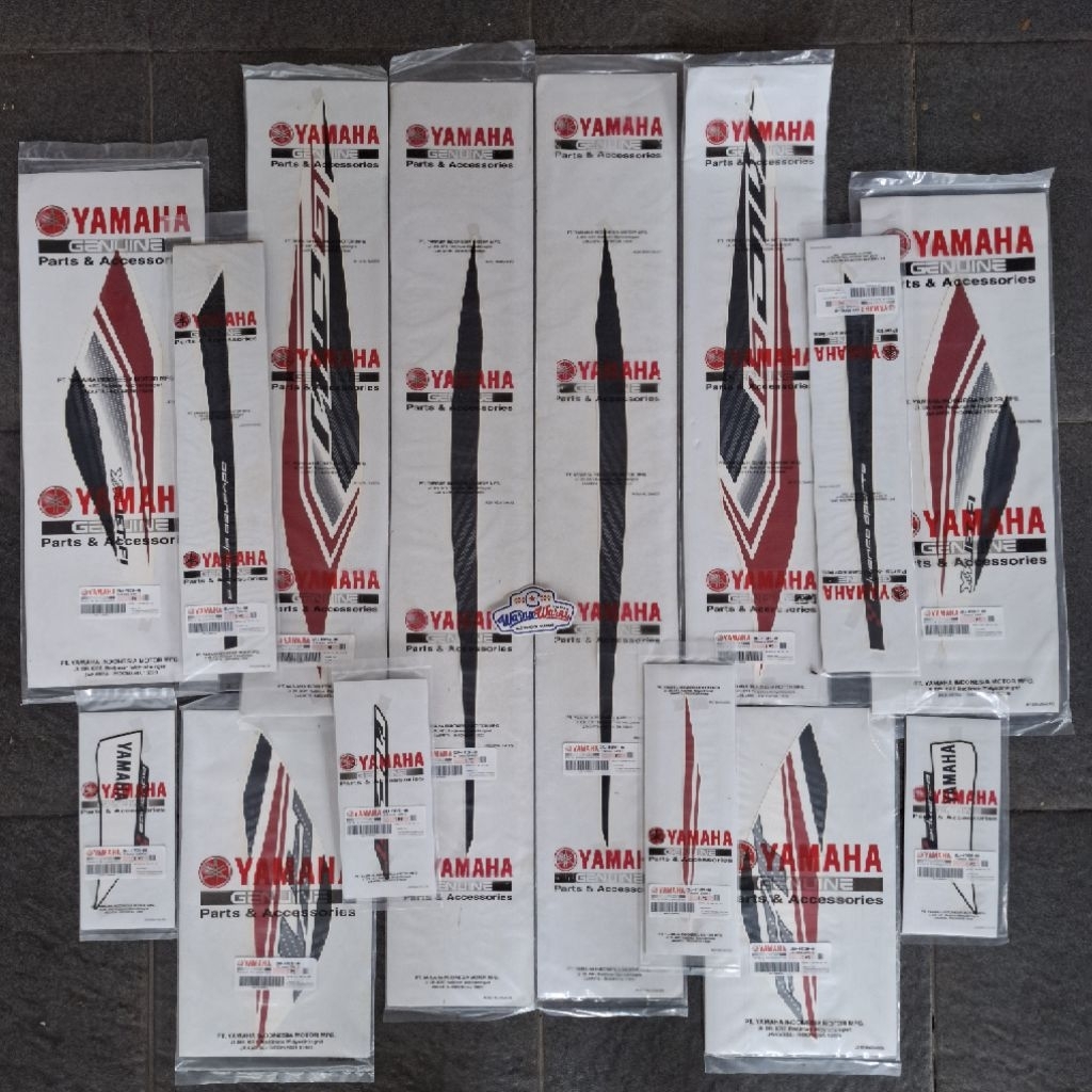 Mio GT black and white 2013 full set striping Strip | 2BJ-00 | Shopee ...