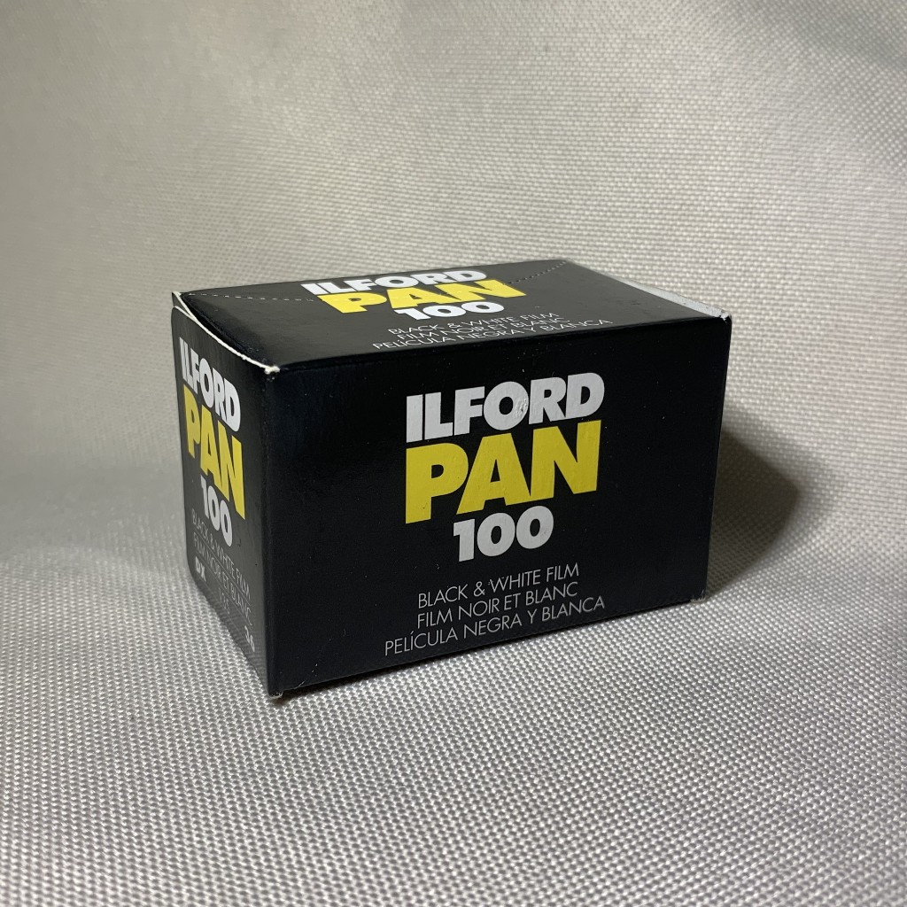 Ilford Pan 100 - (Roll Film 35mm Black and White/) | Shopee Philippines
