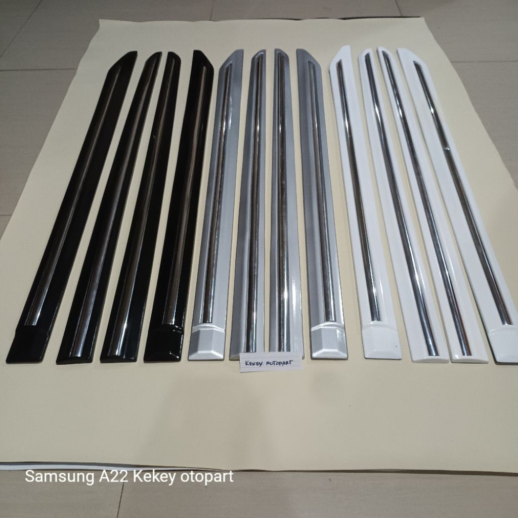 List Lis Molding Body Side Door Body Old Innova 2004-2015 OriginaL ...