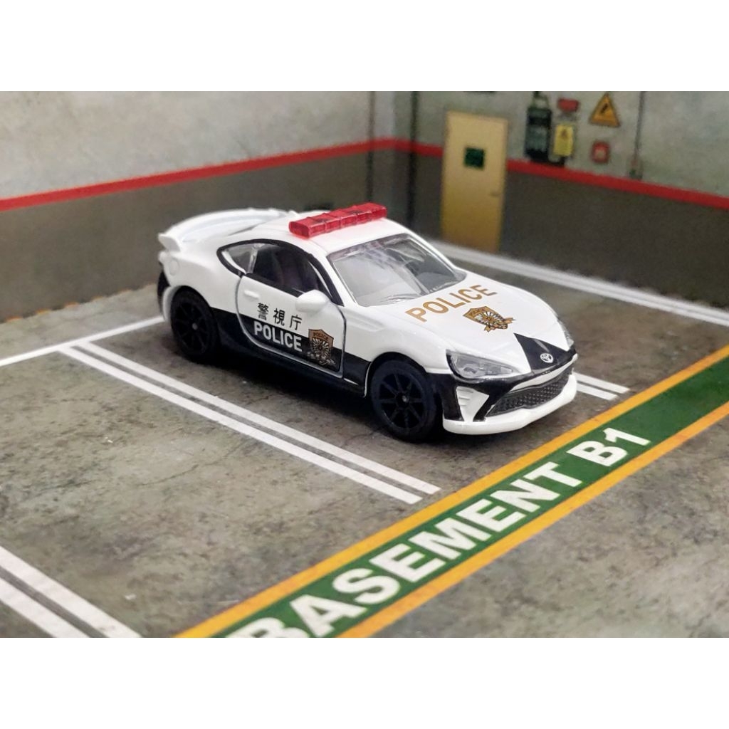 MAJORETTE MOVING PART TOYOTA GT86 POLICE | Shopee Philippines